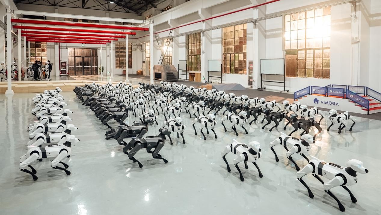 Chery’s Robot Dog Push Shows Tech Beyond Cars | TechDrivePlay