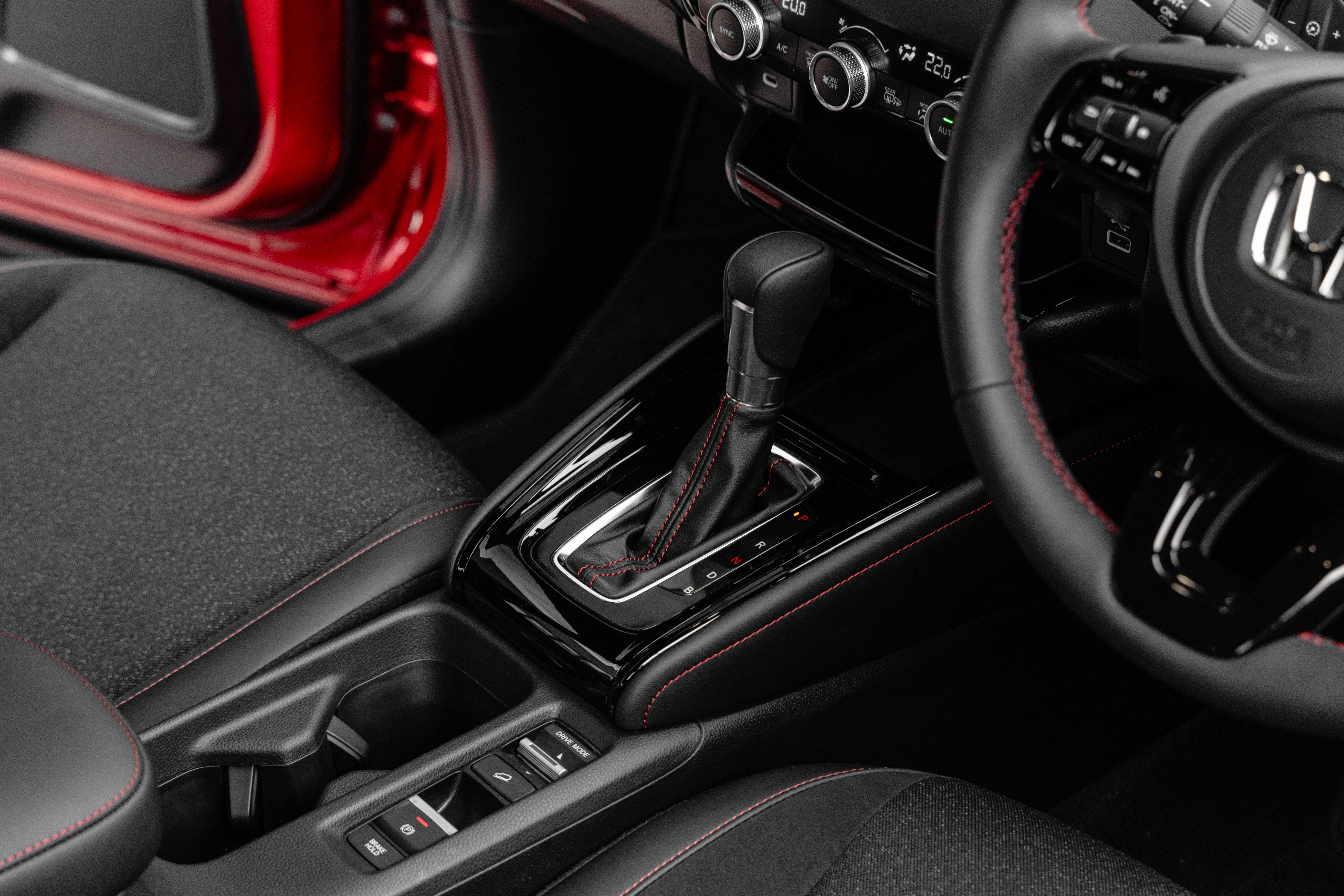 2026 HR-V E:HEV RS Tops Honda Small SUV Range, Sporty Edge | TechDrivePlay